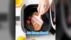 Factory Food Grade Silicone Oil Brush & Barbecue Brush, Heat Resistant Basting Brush for Cooking, Wh