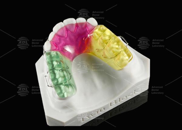 Quality Acrylic Twin Block Orthodontic Appliance For Correcting Malocclusion for sale
