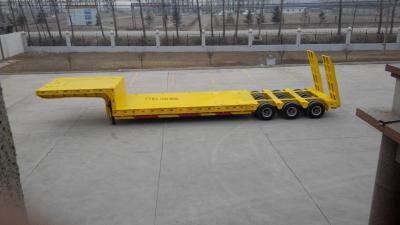 China Professional Semi Low Bed Trailer For Transport Heavy Cargo / Excavator for sale