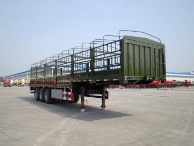 China 50 Tons Semi Trailer With Side Wall / Fence , Bulk Cargo Transportation Truck for sale