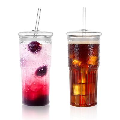 China Classic 20oz Large Capacity Clear Glass Tumbler With Lids And Straws New Glass Drinkware Coffee Glass Cup for sale