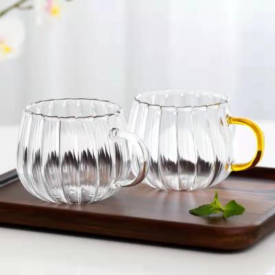 China Large Capacity Tumbler High Borosilicate Glass Cup Popular Design Coffee Glass Cup With Handle for sale