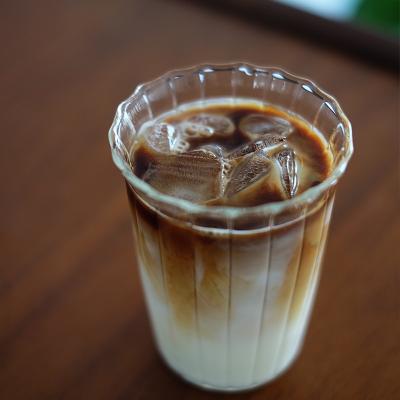 China Flower Shape Inner Stripe Borosilicate Glass Coffee Mug for Cold Brew Latte Milk for sale