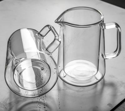 China Customized Insulated Borosilicate Glass French Press Pot Heat Resistant Double Layer for sale