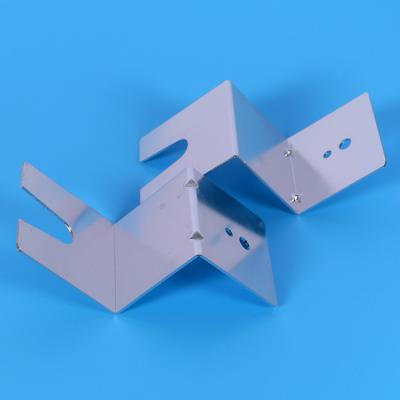 Cina Polvere di rivestimento di superficie per il supporto per il montaggio della parete di angolo per il supporto metallico a colori personalizzato in vendita