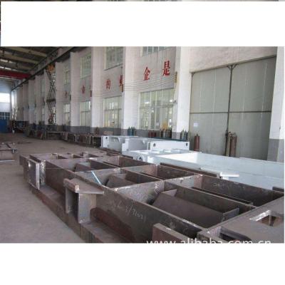 Cina Struttura di saldatura a grande dimensione di telaio rivetto in acciaio per parti metalliche di lamiera pesante personalizzate in vendita
