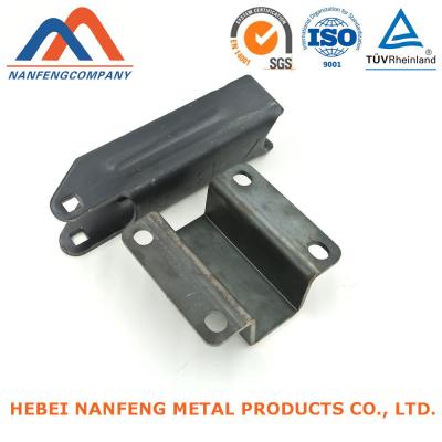 China Clamps de tubos em forma de U de precisão Fabricação com tolerância de hardware personalizada /-0.01mm à venda