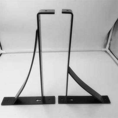 中国 広く使用されるカスタム 粉末で覆われた黒色炭素鋼家具 浮遊棚のための支架 販売のため