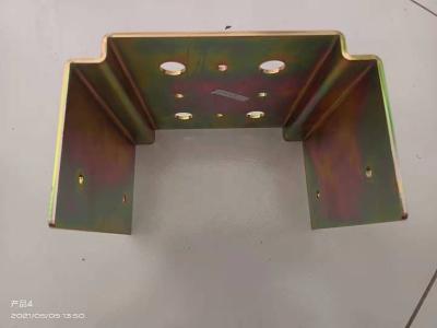 Cina 0.4-3 mm Spessore legno connettore giunzione appendiabiti con customisato bracket Stamping parti in vendita