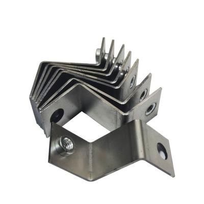 中国 シェルフ オーダーメイド 電気 OEM 小型 軽量 CNC 自動車 アルミニウム ハードウェア シート メタル スタンプ パーツ 販売のため