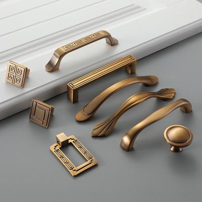 Cina Manicotti per armadi di metallo personalizzati La combinazione perfetta di stile e funzione in vendita