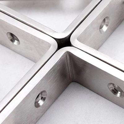 China Partes de estampagem para perfurar em processo de tabela de bracket de metal sob medida à venda