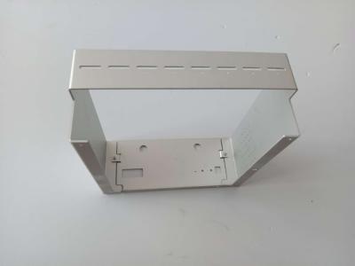 Cina Accessori hardware ad alta resistenza personalizzati con parti di piegatura metalliche rivestite di potenza in vendita