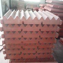 China crusher spare parts high manganese steel crusher jaw plate movable jaw plate swing jaw for sale