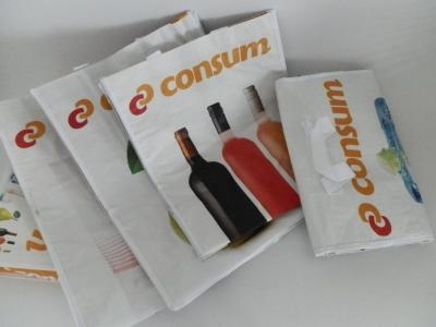 China Eco Vriendschappelijke Aangepaste Vuilniszak 110g/Materiaal van het de Dikte het Maagdelijke Polypropyleen van M ² Te koop