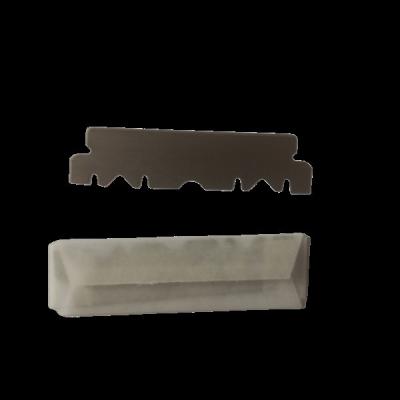China 100pcs Platinum Coating Stainless Steel Half Single Edge Razor Blades for Professional Barber Straight Razor Shop for sale