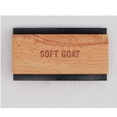 China Sweater Pilling removing wooden cashmere comb for sale