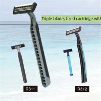 China Triple Blade Disposable Razor with Platinum Coated Stainless Steel Blade HV700 for sale