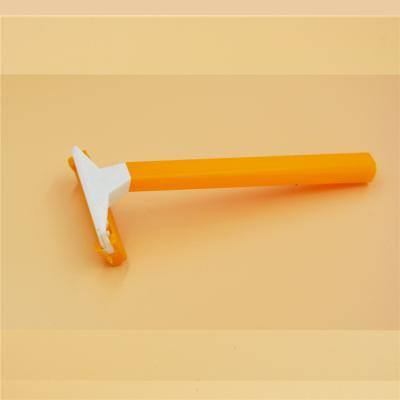 China SHARP EAGLE TWIN BLADE DISPOSABLE RAZOR for sale