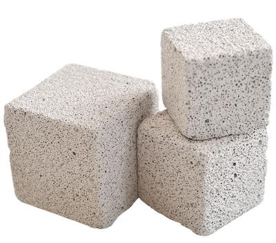 Китай Жевание Blox для небольших животных, камень пемзы игрушки жевания продается