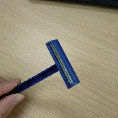 China New Product Cheap Hotel Disposable Razor for sale
