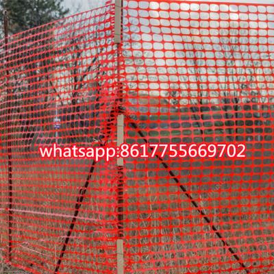 China La red amonestadora tejida naranja se hace de los polyethylenes de alta densidad para la construcción y el puente. en venta