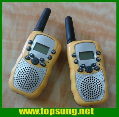 China 1 watt T388 long distance walkie-talkie CB UHF radios for sale
