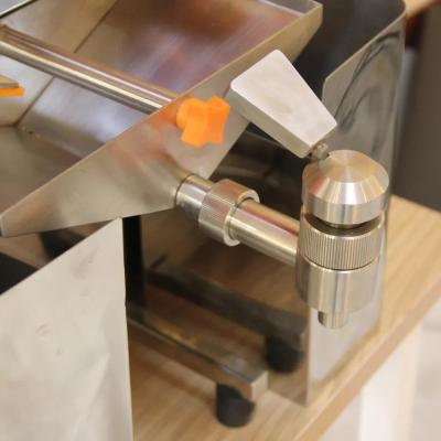 Cina Iso Juice Extractor Commercial Grapefruit Juicer arancio industriale 370W del CE in vendita