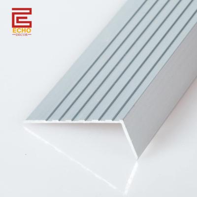 China Matte Silver Aluminium Stair Nosing Trim for Vinyl Flooring for sale