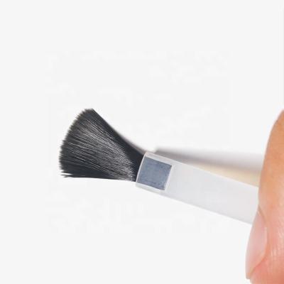 Cina Spazzola per unghie in PP Bristle Professional Nail Brush personalizzato in vendita