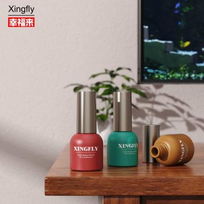 Cina Gel UV 14ml Vernice per unghie Bottiglia Gel Vernice per unghie Vetro vuoto Bottiglie di vernice per unghie stampate su misura in vendita