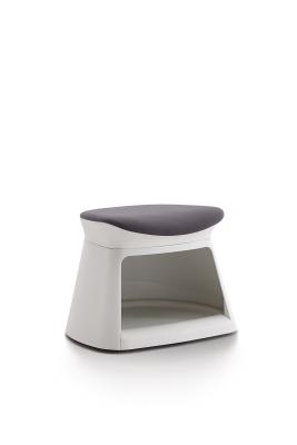 China PP Fiber Training Room Tables And Chairs 60*53.5*83.5cm Stackable Save Space for sale