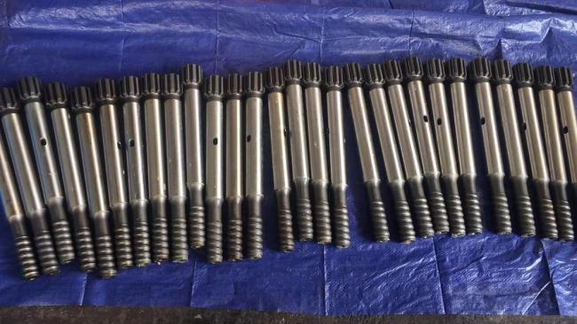 R32, T38, T45, T51, Gt60 Tapered Rock Drill Rod for Drifting Mining Extension Robit Drill Rod
