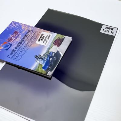 China Photochromic VLT Film 2mil 35%-15% UV Activated Auto Darkening High IRR Car Tint OEM for sale