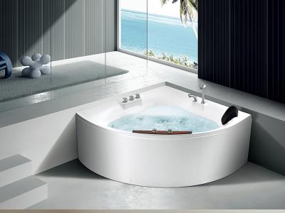 Cina Massaggio vasca da bagno acrilica massaggio a vuoto M3140 in vendita