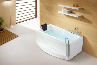 Cina Massaggio vasca da bagno Whirlpool acrilico Massaggio M1760 in vendita