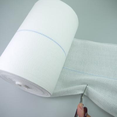 Китай Гребнеукладчик отбеленный сырьем крена марли абсорбента зигзага медицинский продается
