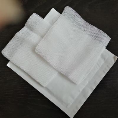 China os anos 40 de 8ply Gauze Swabs Sterilized 19x15 10x10cm personalizaram a cor e o logotipo à venda