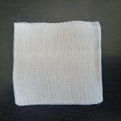 中国 Premier Cotton Medical Gauze Swabs 10x10cm 12ply Fluid Abosorbing 販売のため