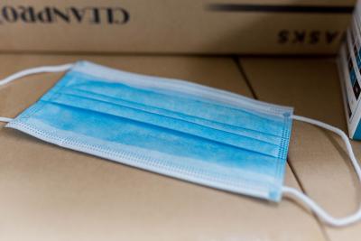 China Disposable 3 Ply Chinese Mask Manufacturer High Quality Non-Woven Medical Face Mask for sale