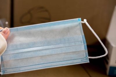 Cina Esponga al sole la maschera di protezione eliminabile di prevenzione 10pcs/Bag della polvere della protezione in vendita