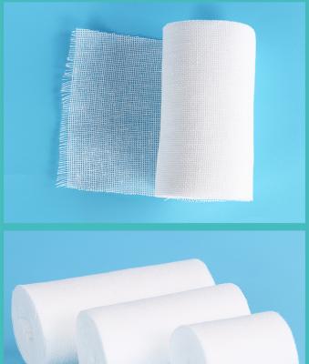 China Cotton Fabric Absorbent Bleached Medical Gauze Rolls Hospital Use Jumbo for sale