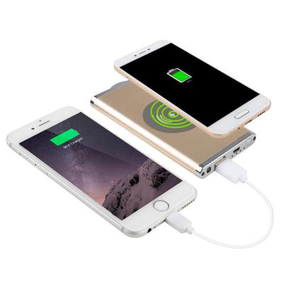 China Silver Quick Charge Power Bank Polymer Cell , Rapid Portable Charger for sale