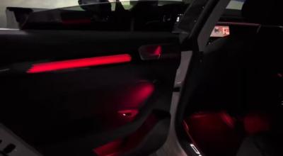 Cina Ambient lights RGB Lattice mold design for VW CC(2021-2024) in vendita