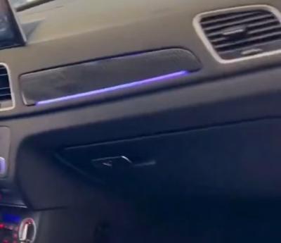 Cina Luci ambientali Sinfonia arcobaleno dinamica 1:1 (disegno dello stampo) per Audi Q3 (2013-2018) in vendita
