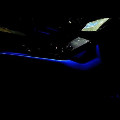 Cina Inizia a illuminare l'ambiente per Land Rover (pp. 17-22) in vendita