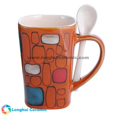 China China factory/manufacturer supplied 340cc hand painted fashion quadrilateral ceramic coffee mug with spoon for sale