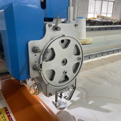 Cina punto a catenella automatizzato ad alta velocità della singola trapuntatrice dell'ago 3000rpm per le trapunte con flangiare in vendita