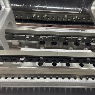 Cina La macchina 11KW del confine del materasso commputerized lo spessore automatico imbottente della trapuntatrice 80mm dell'multi-ago del sistema in vendita