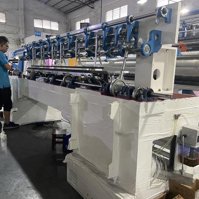 中国 キルトの作成のためのコンピュータ化されたロックのステッチの多針キルトにする機械 販売のため